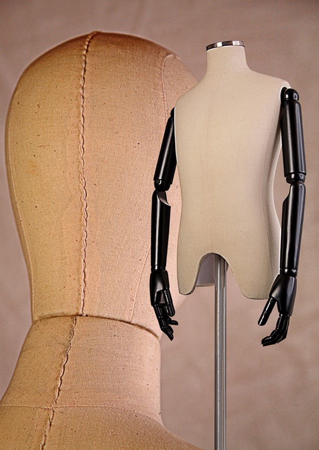 Busts & Forms at Universal Display